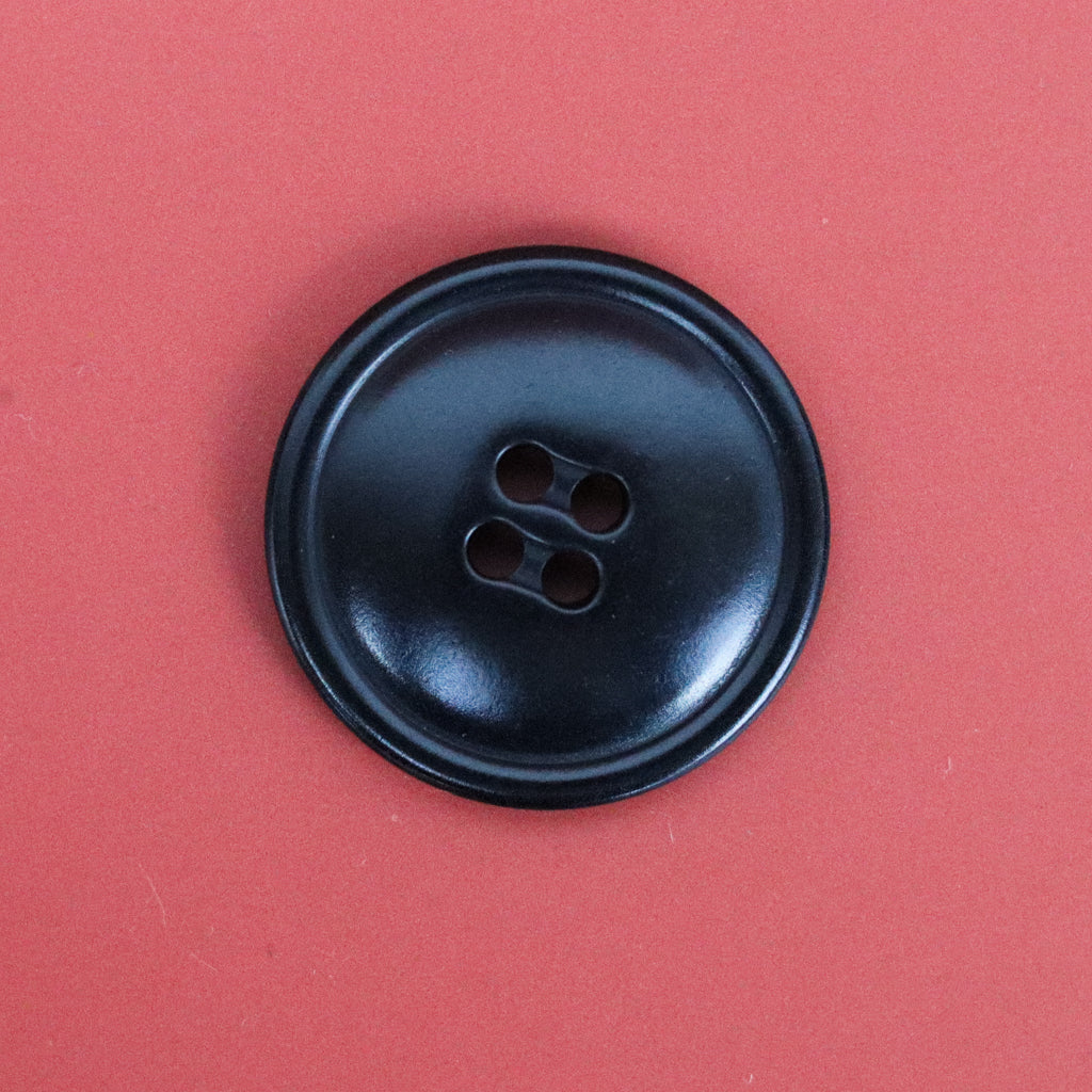 Classic 4 Hole Buttons - Black – MaaiDesign Fabrics