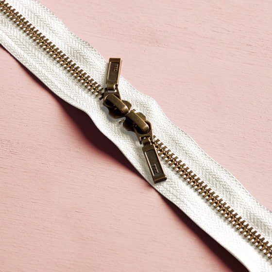 Atelier Brunette - Brass Double Slider - Off-White – MaaiDesign Fabrics